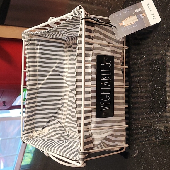 Rae Dunn | Kitchen | Rae Dunn Wire Vegetable Basket | Poshmark